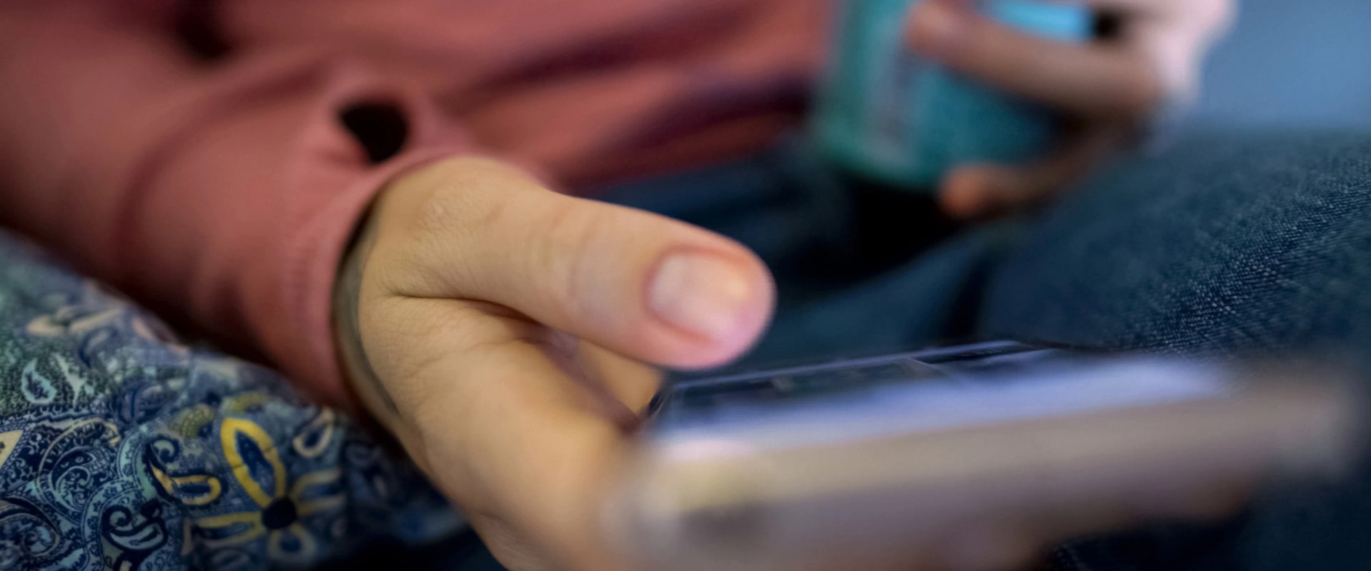 Recognizing Early Warning Signs of Problem Gambling